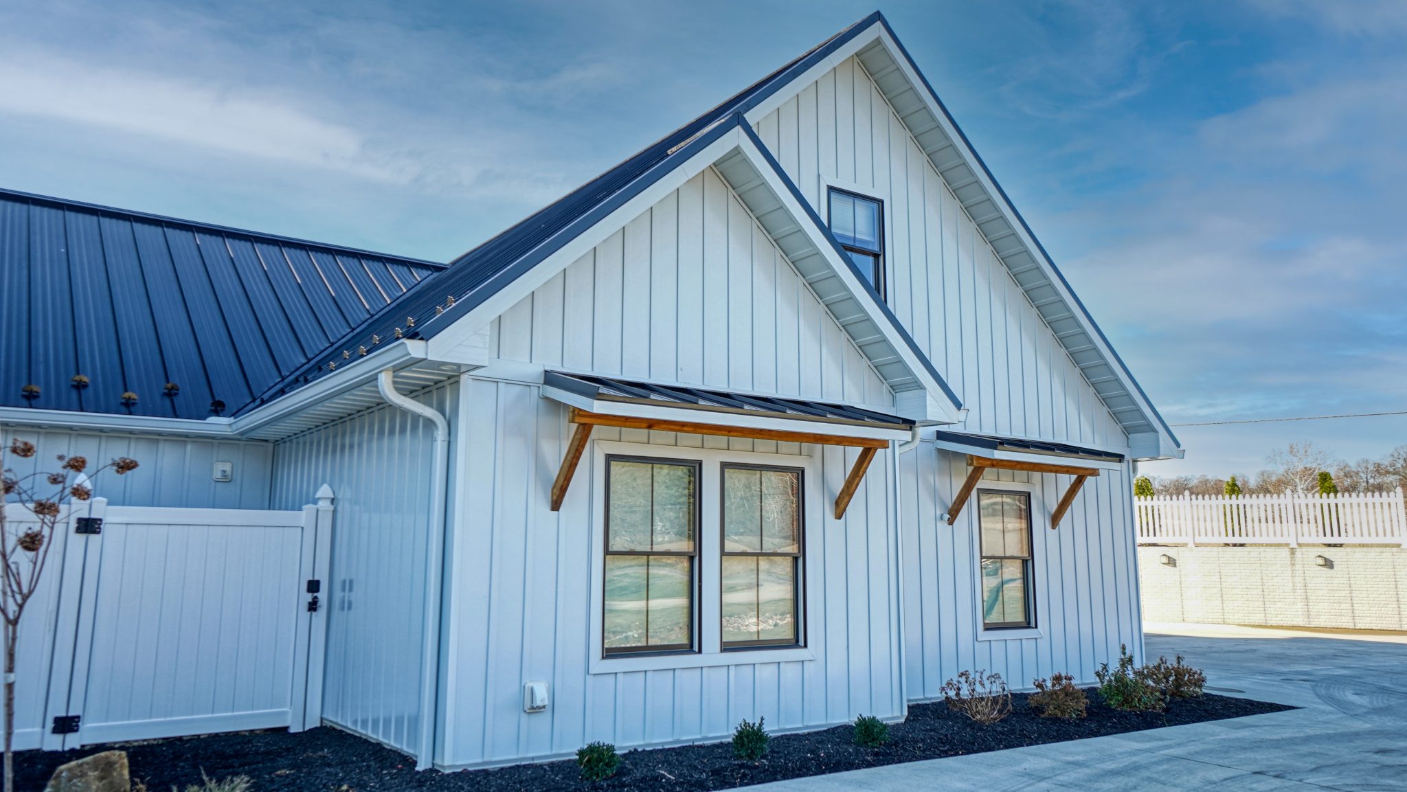 Board & Batten Metal Siding Panels - Siding Installation Services